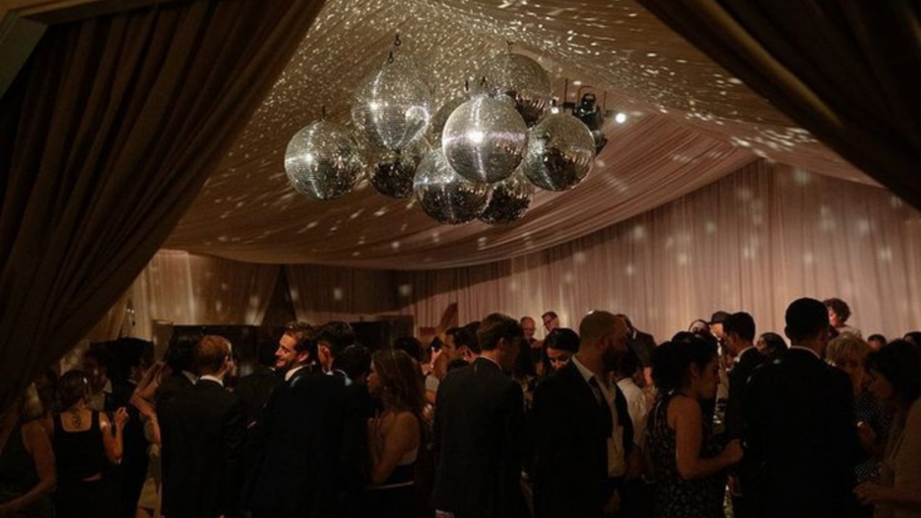 Key dates from October to December to boost your business with pop-up ...